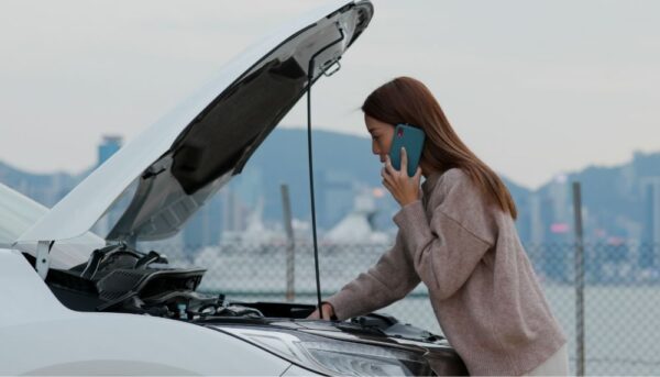 What to Do If Your Car Stalls on a Highway